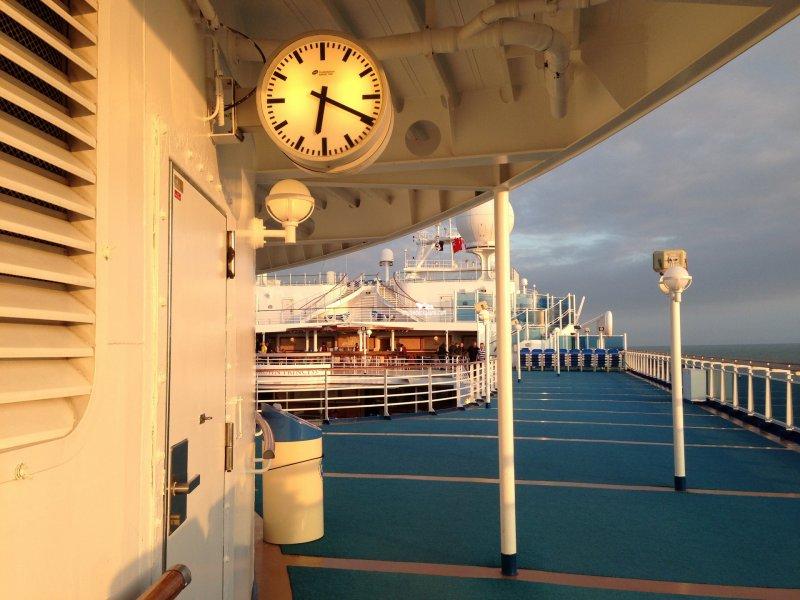 Crown Princess Sun Deck Pictures