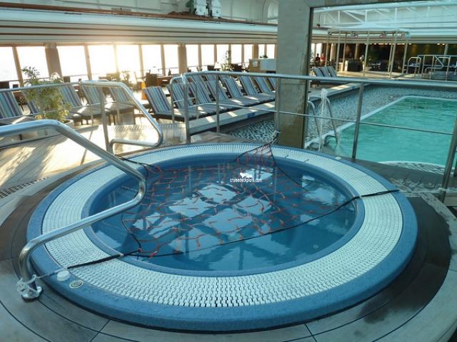 Eurodam Lido Pool Pictures