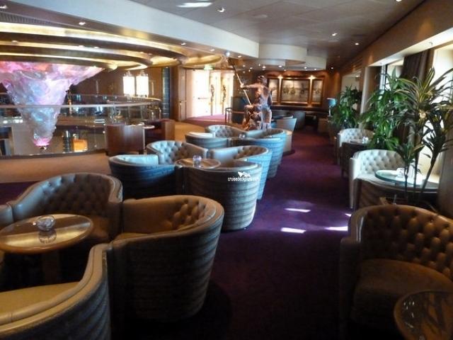 Eurodam Ocean Bar Pictures