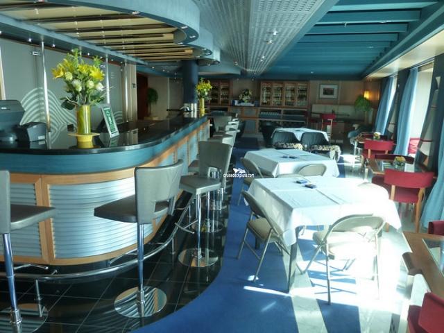 Eurodam Pinnacle Bar Pictures