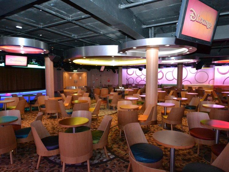 Lounge Disney Magic Reimagined