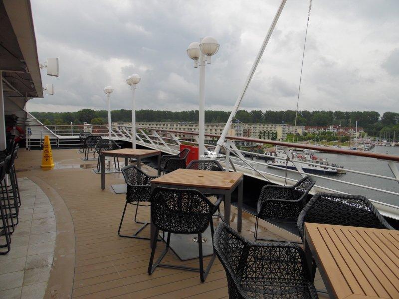 Azamara Quest Sunset Bar Pictures