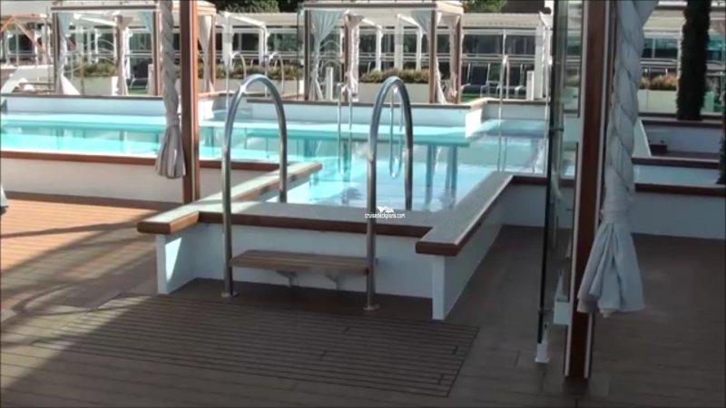 Regal Princess Retreat Pool Pictures