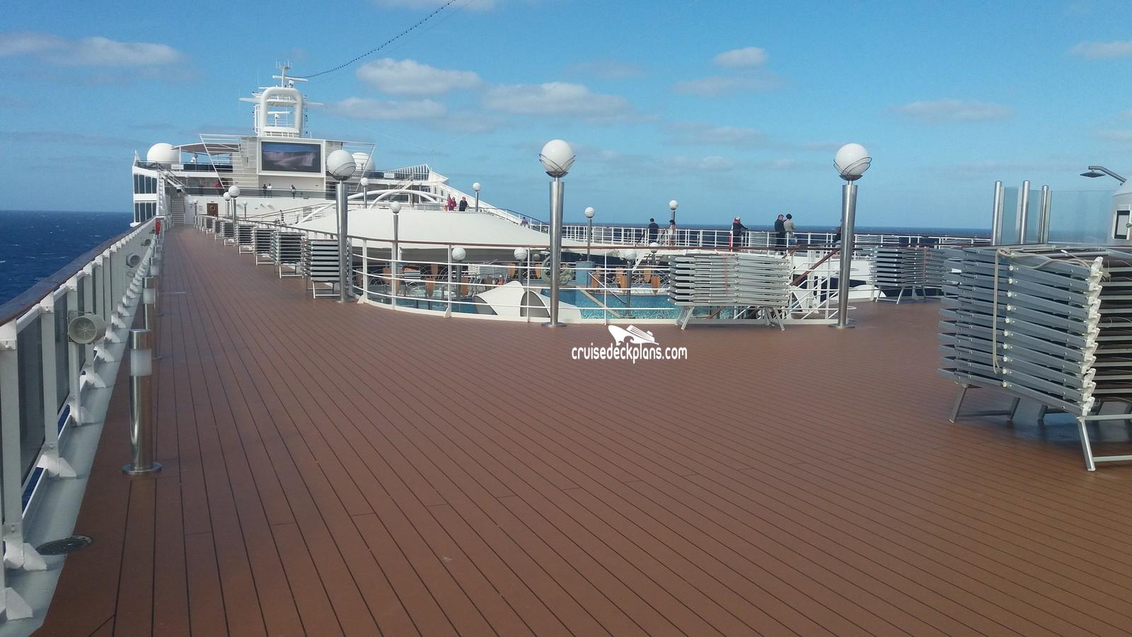 MSC Poesia Power Walking Track Pictures