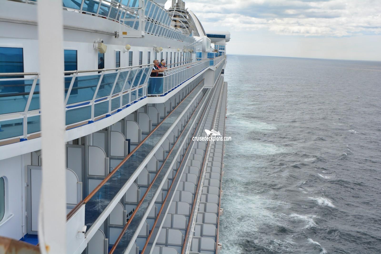 Golden Princess Bridge Top Deck Pictures