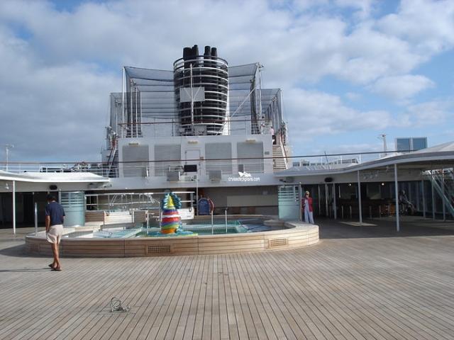 Westerdam Sea View Pool Pictures