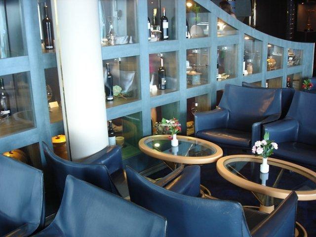Westerdam Pinnacle Bar Pictures