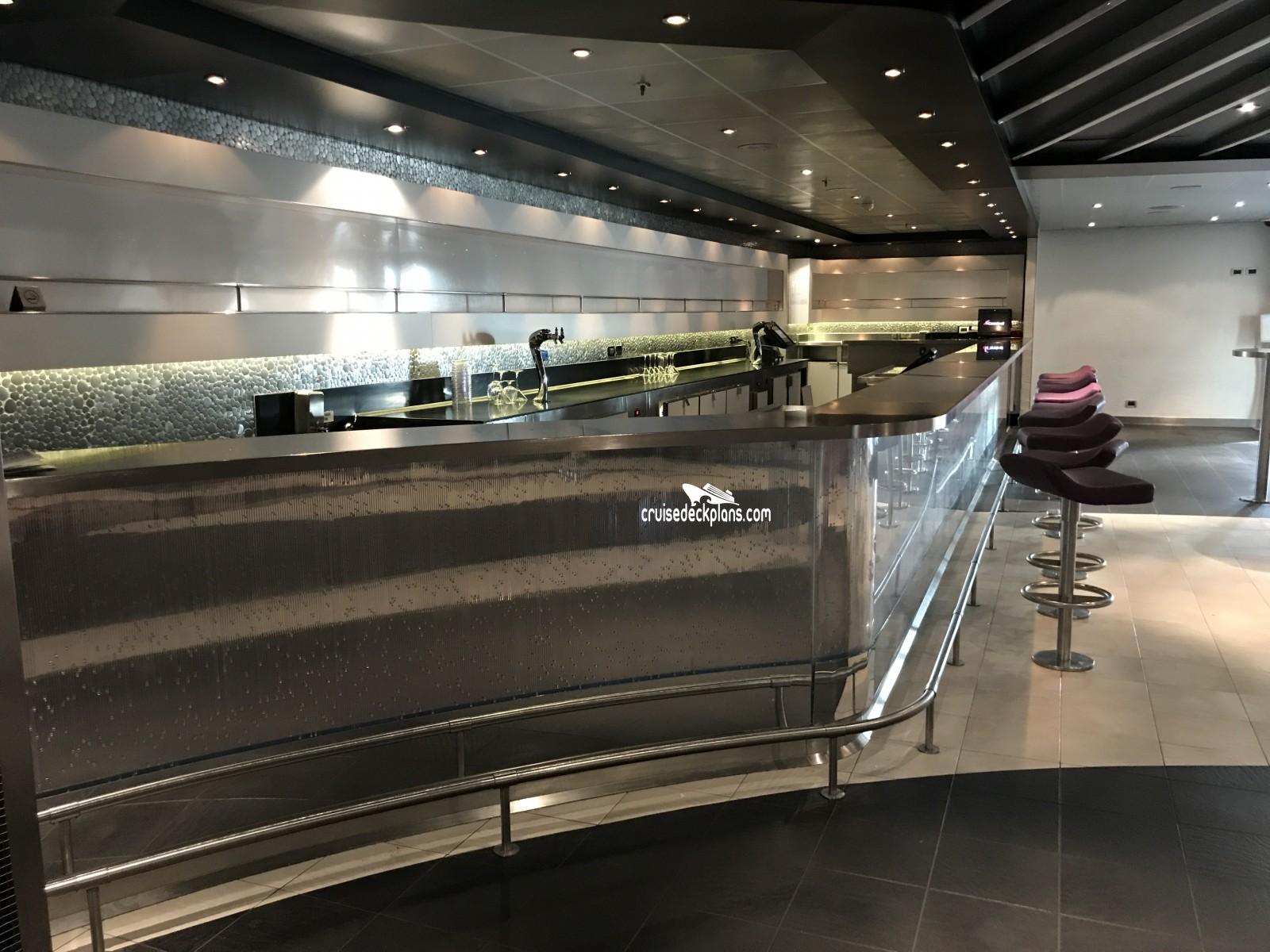 Carnival Breeze Liquid Nightclub Pictures