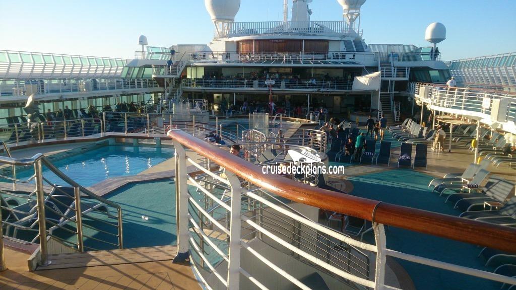 Sun Princess II Riviera Pool Pictures
