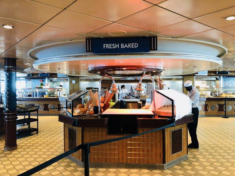 Serenade of the Seas Windjammer Cafe Pictures